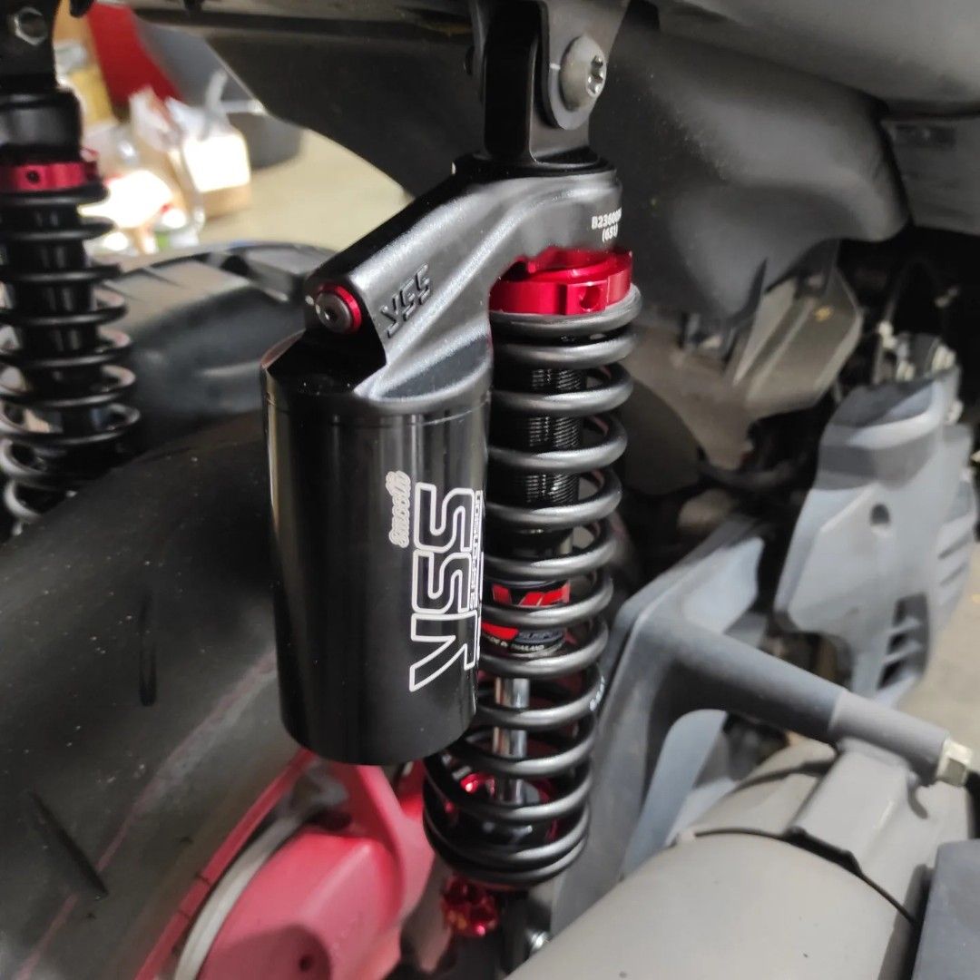 YSS GSPORT BLACK SERIES ON AEROX, Motorcycles, Motorcycle Accessories ...