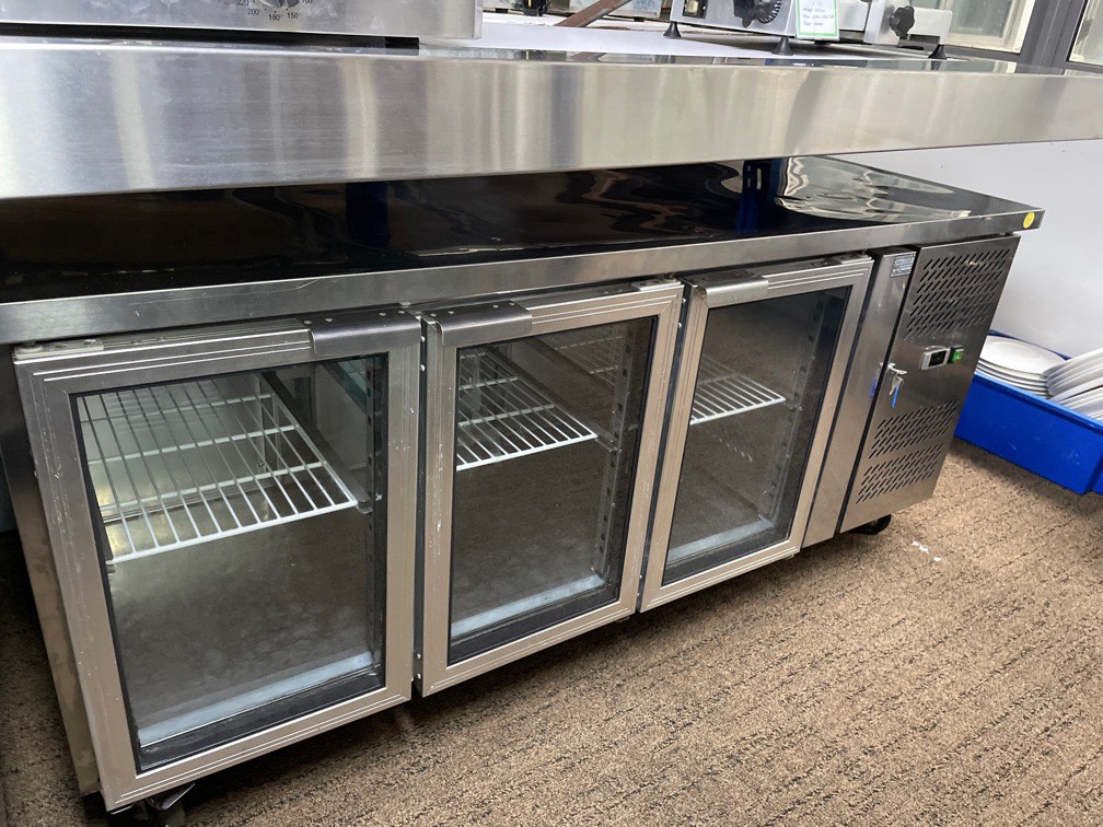 3 glass door counter chiller / display chiller / bar counter chiller ...
