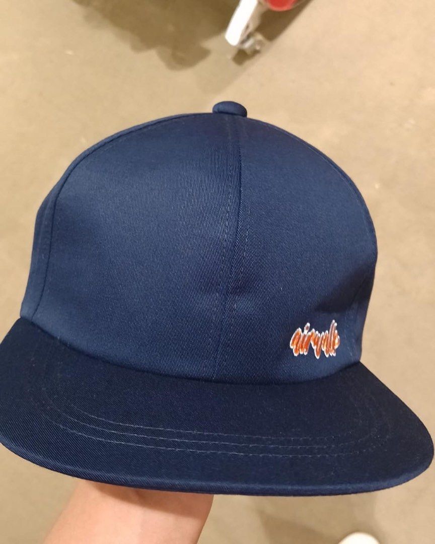 Airwalk topi original, Fesyen Pria, Aksesoris, Topi di Carousell