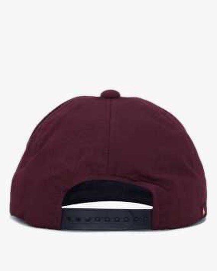 Airwalk topi original, Fesyen Pria, Aksesoris, Topi di Carousell