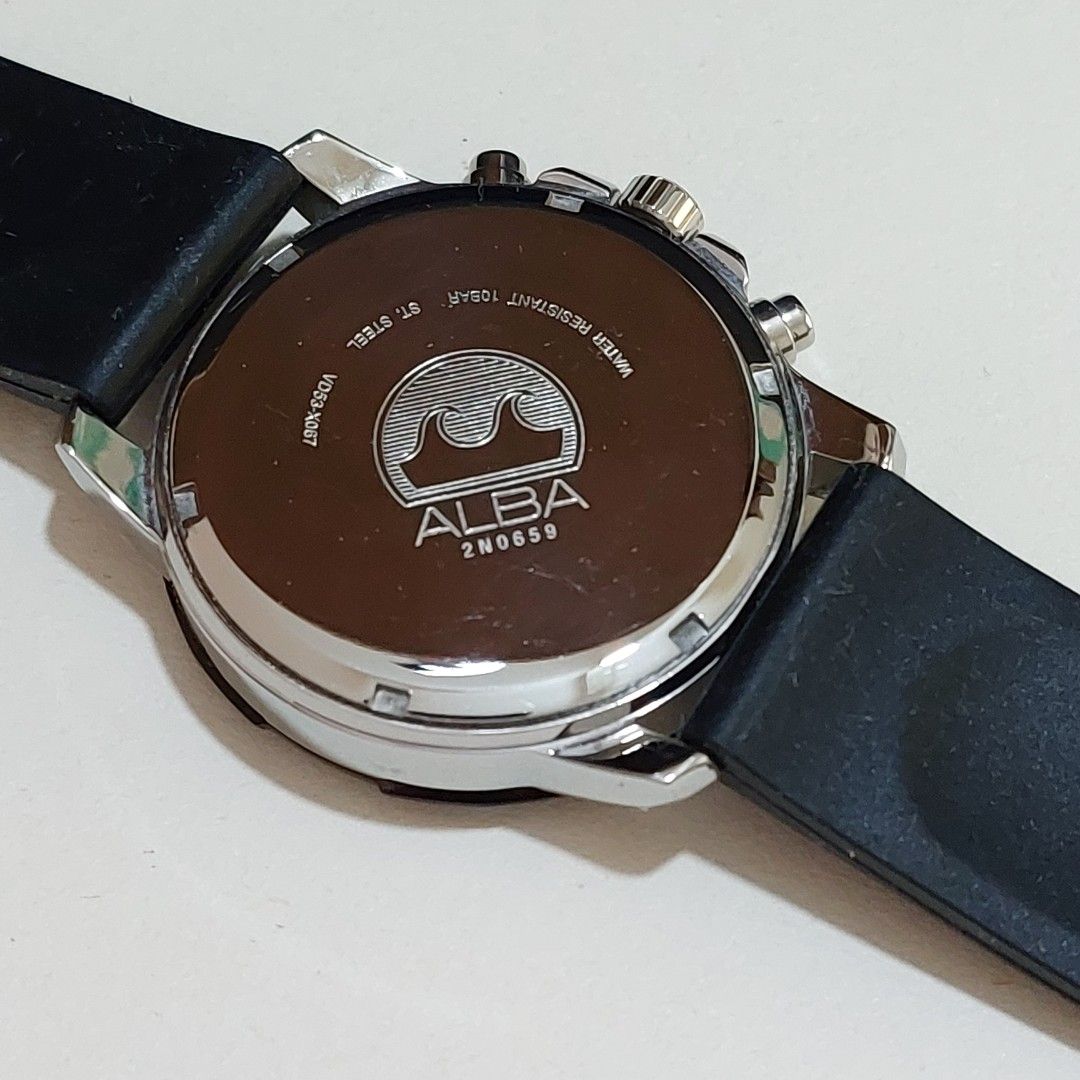 Alba Chronograph Watch, Men's Fashion, Watches & Accessories, Watches ...