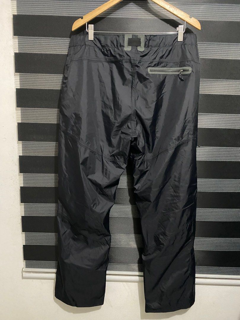 Arcteryx pants, Men's Fashion, Activewear on Carousell
