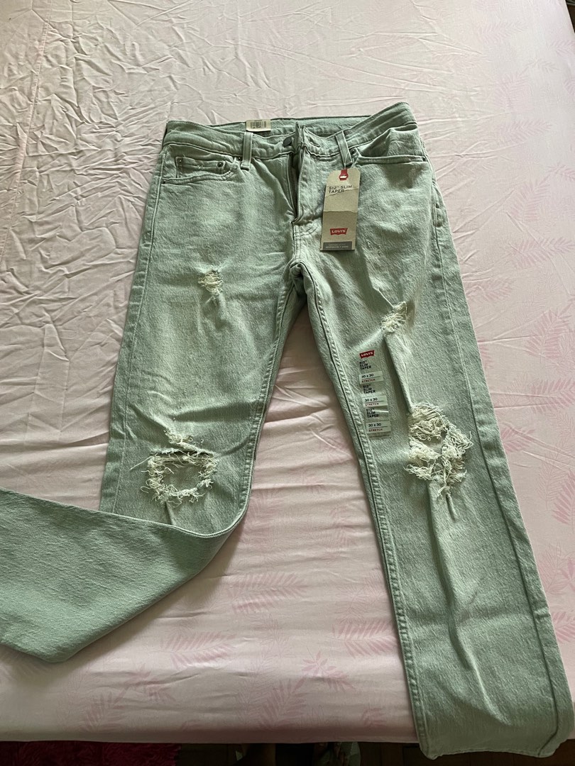Authentic Levis tattered pants, Men's Fashion, Bottoms, Jeans on Carousell