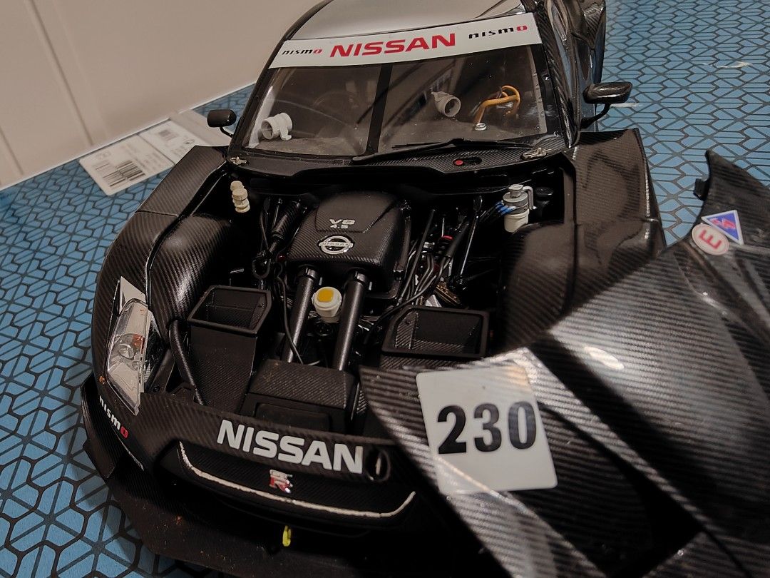 Autoart Nissan GT-R test car #230 1.18 scale, Hobbies & Toys, Toys ...