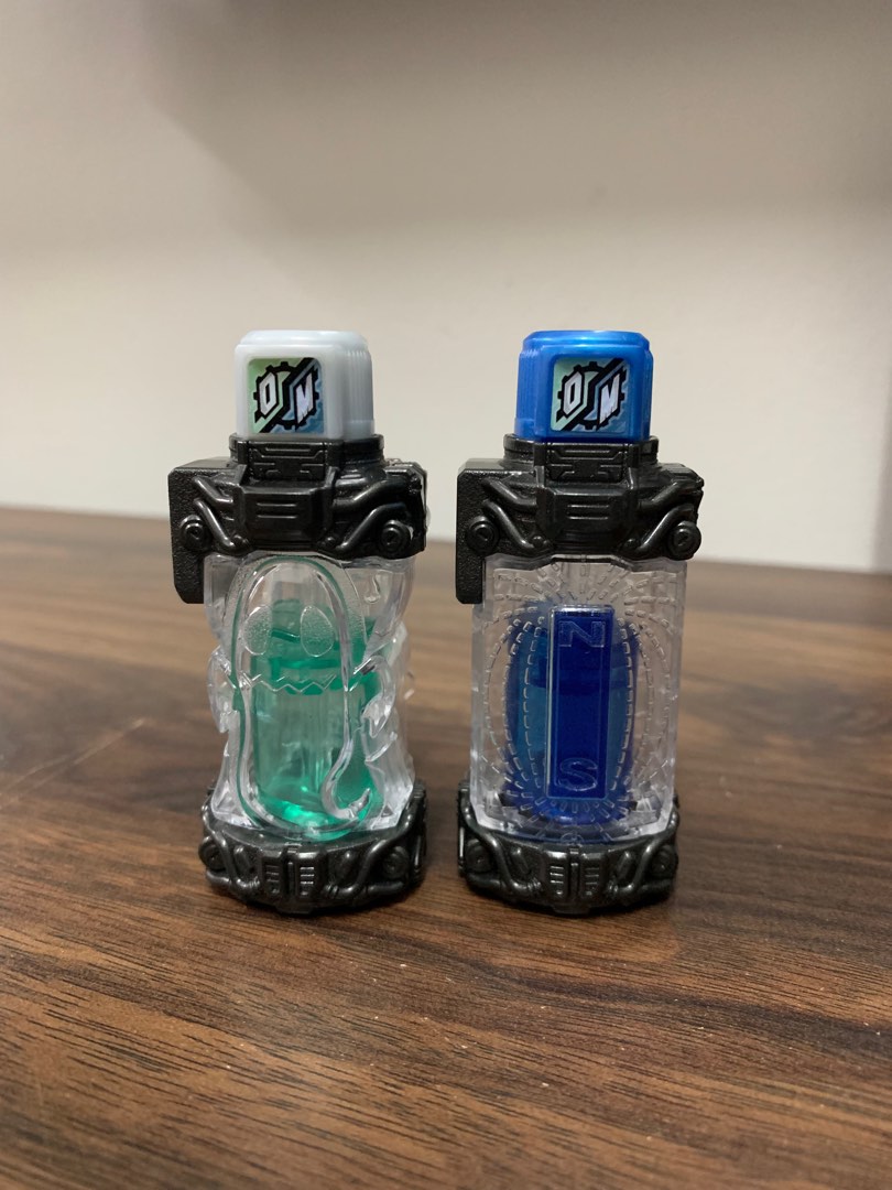 Bandai DX Kamen Rider Build Best Match BOTTLE OBAKE MAGNET FULLBOTTLE ...