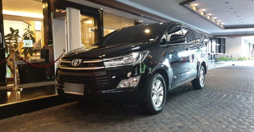 Bridal Car Toyota Innova Picture Vehicle Prenup Shoot VIP Service ...