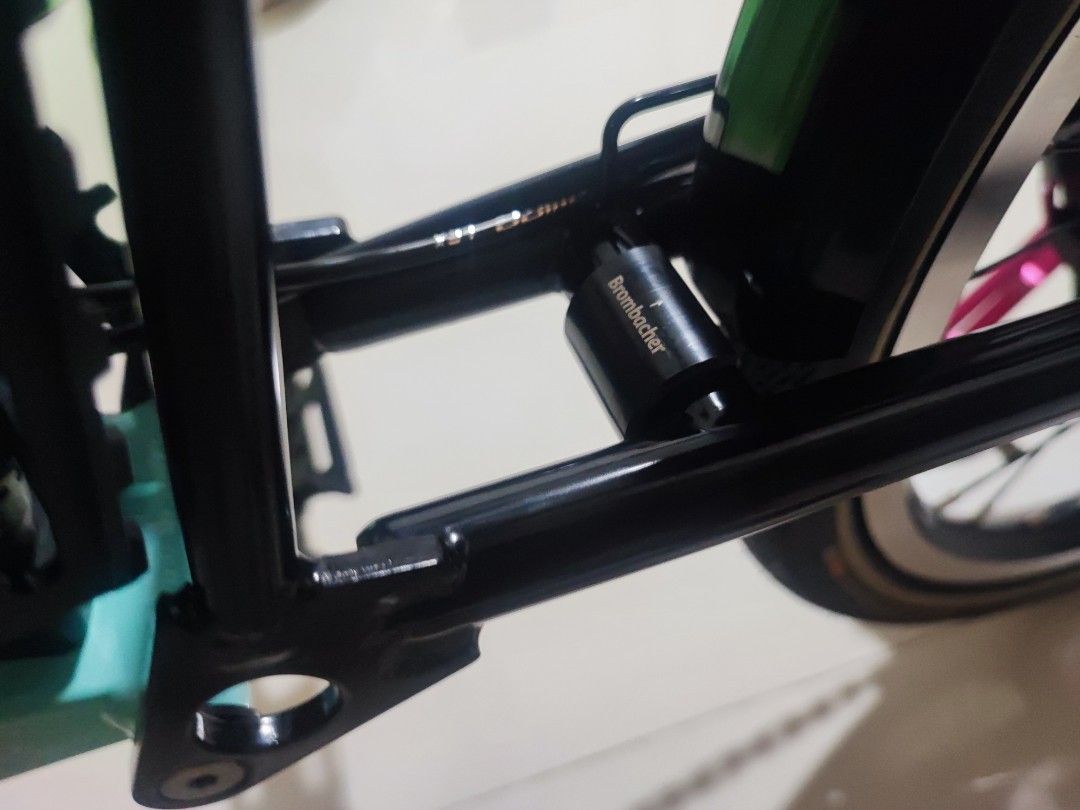 Brombacher Brompton Rear Frame Locking Clip, Sports Equipment, Bicycles ...