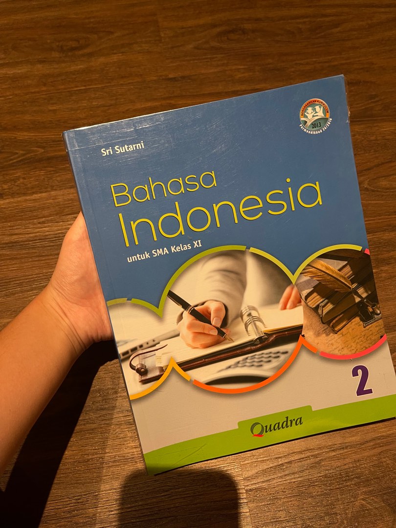 Buku cetak bahasa indonesia SMA kelas XI, Buku & Alat Tulis, Buku ...