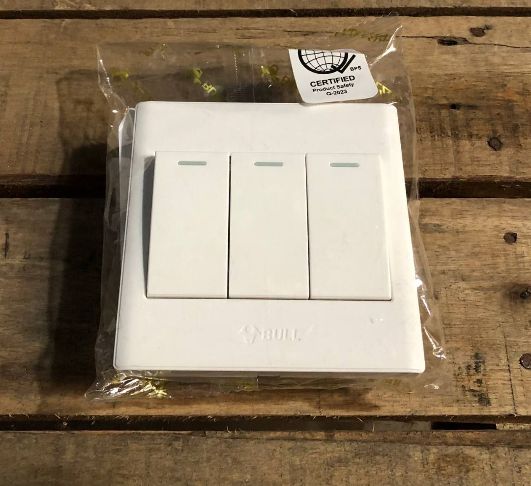 Bull Switches and Outlets, Computers & Tech, Parts & Accessories, Other ...