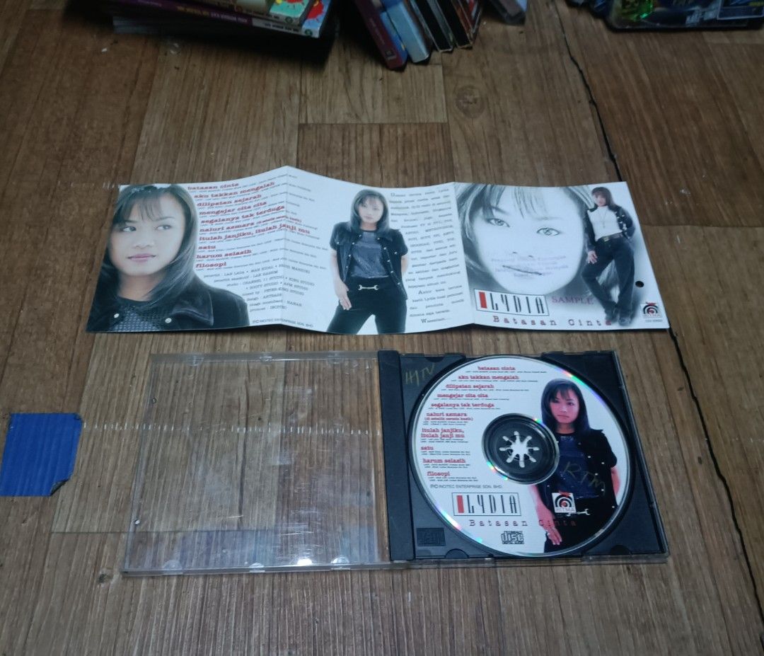 CD Lydia @ 1997 INCITEC ENTERPISE SDN BHD.., Hobbies & Toys, Music ...