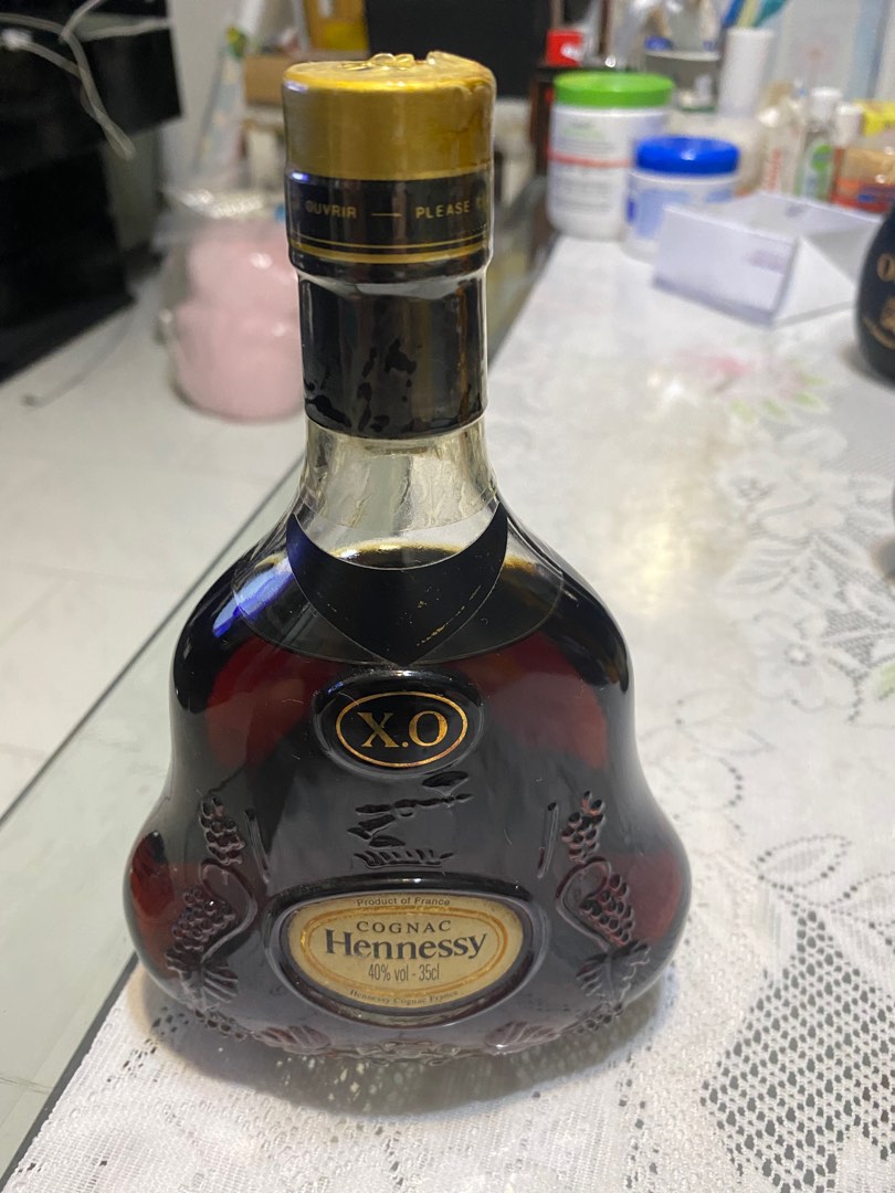 Cognac Hennessy XO, Food & Drinks, Alcoholic Beverages on Carousell