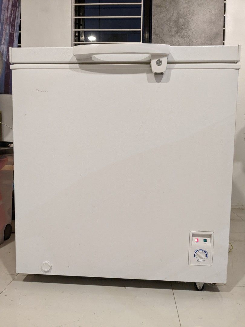 Condura Freezer CCF150L-R, TV & Home Appliances, Kitchen Appliances ...