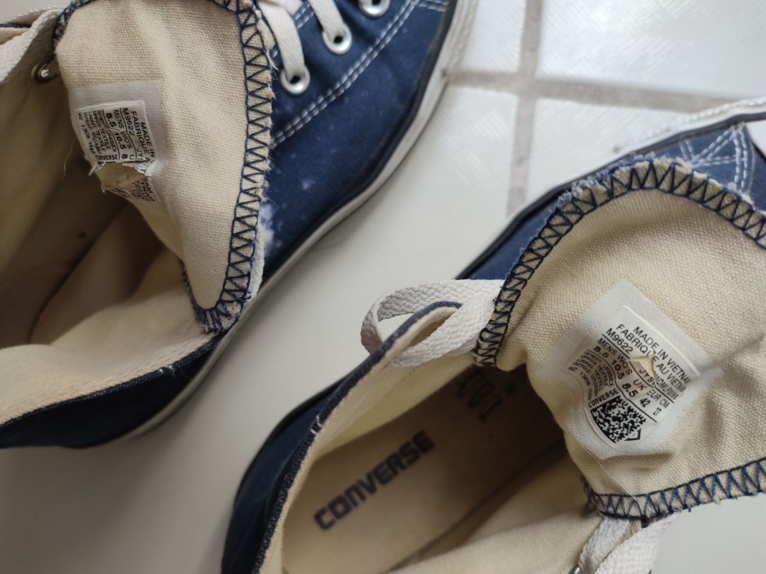 Converse - Used - 42, Women's Fashion, Footwear, Sneakers on Carousell