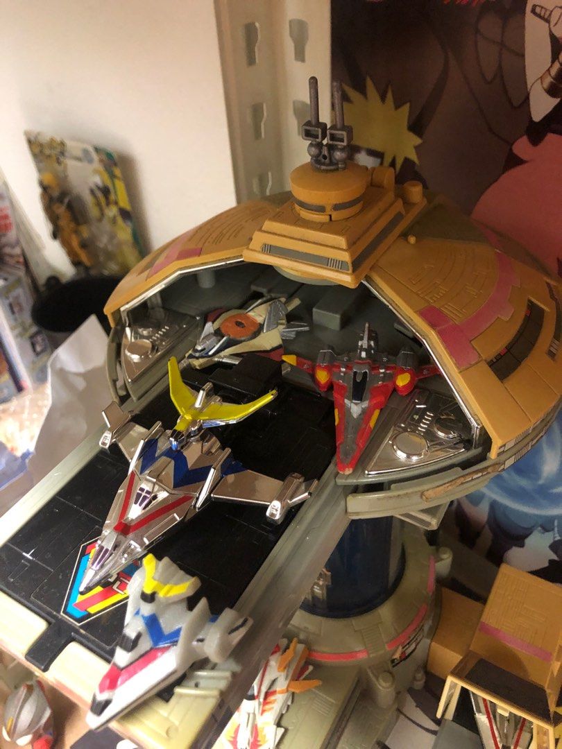 DX TPC/GUTS Base Ultraman Tiga/ Dyna, Hobbies & Toys, Toys & Games on ...