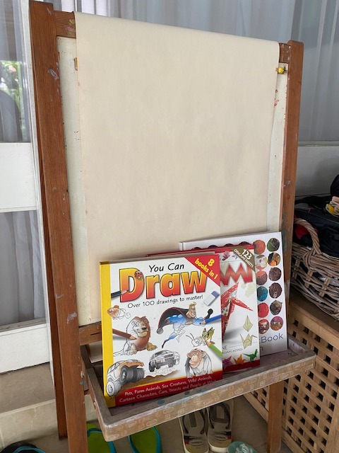 Easel & Art Book Set, Hobbies & Toys, Stationery & Craft, Art & Prints ...
