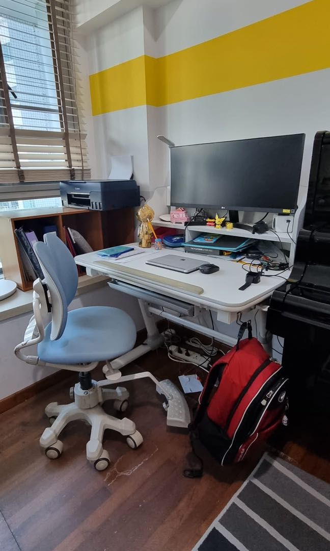 Ergo Works Kids Study Set, Babies & Kids, Baby Nursery & Kids Furniture ...