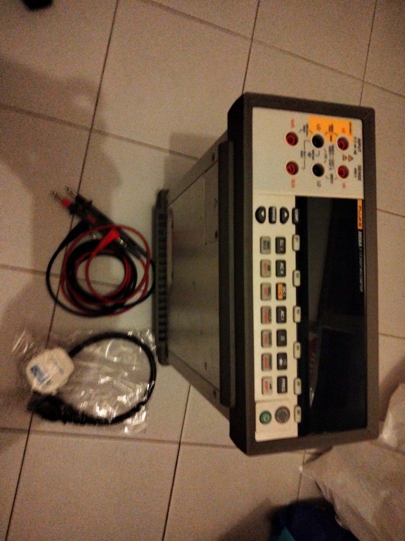 Fluke 8808A multi meter, TV & Home Appliances, Other Home Appliances on ...