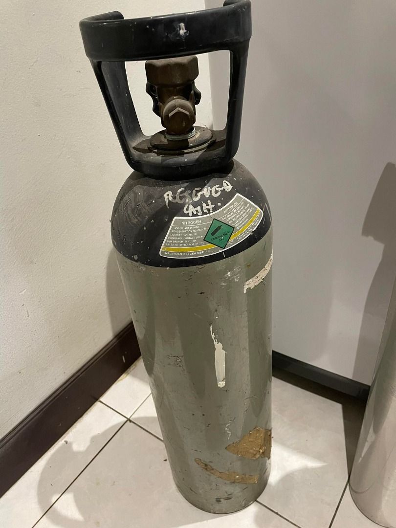 Gas tank for sale, Health & Nutrition, Medical Supplies & Tools on ...