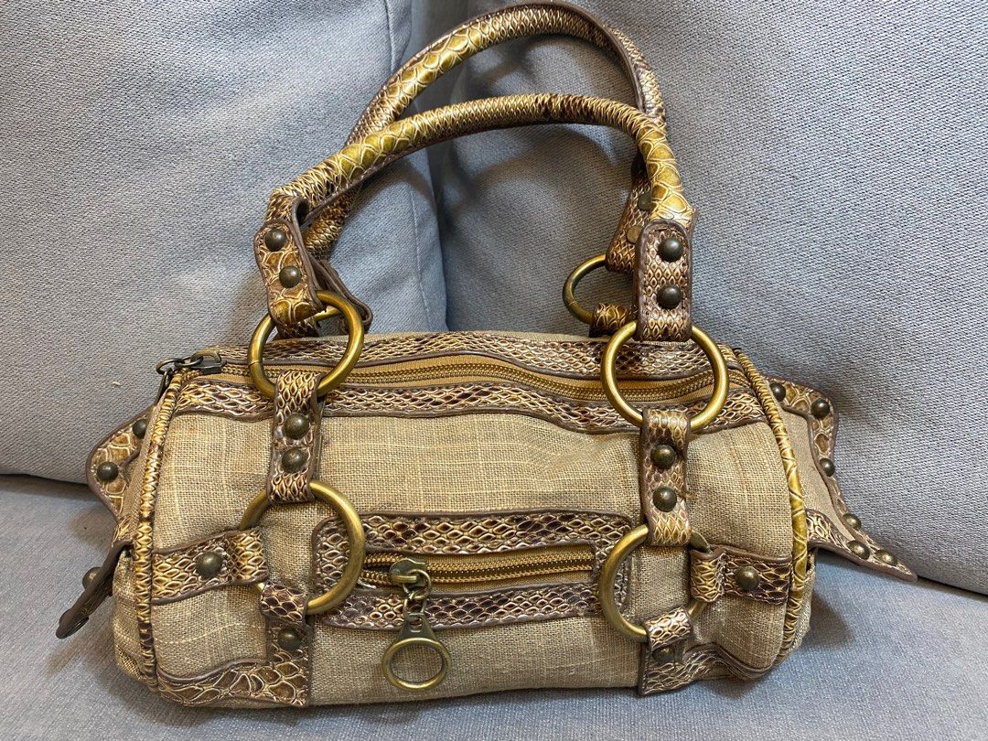 Genevieve Gozum Hand Bag, Women's Fashion, Bags & Wallets, Purses ...