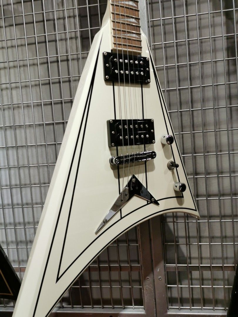 GJ2 Grover Jackson Concord electric guitar white, Hobbies & Toys, Music ...