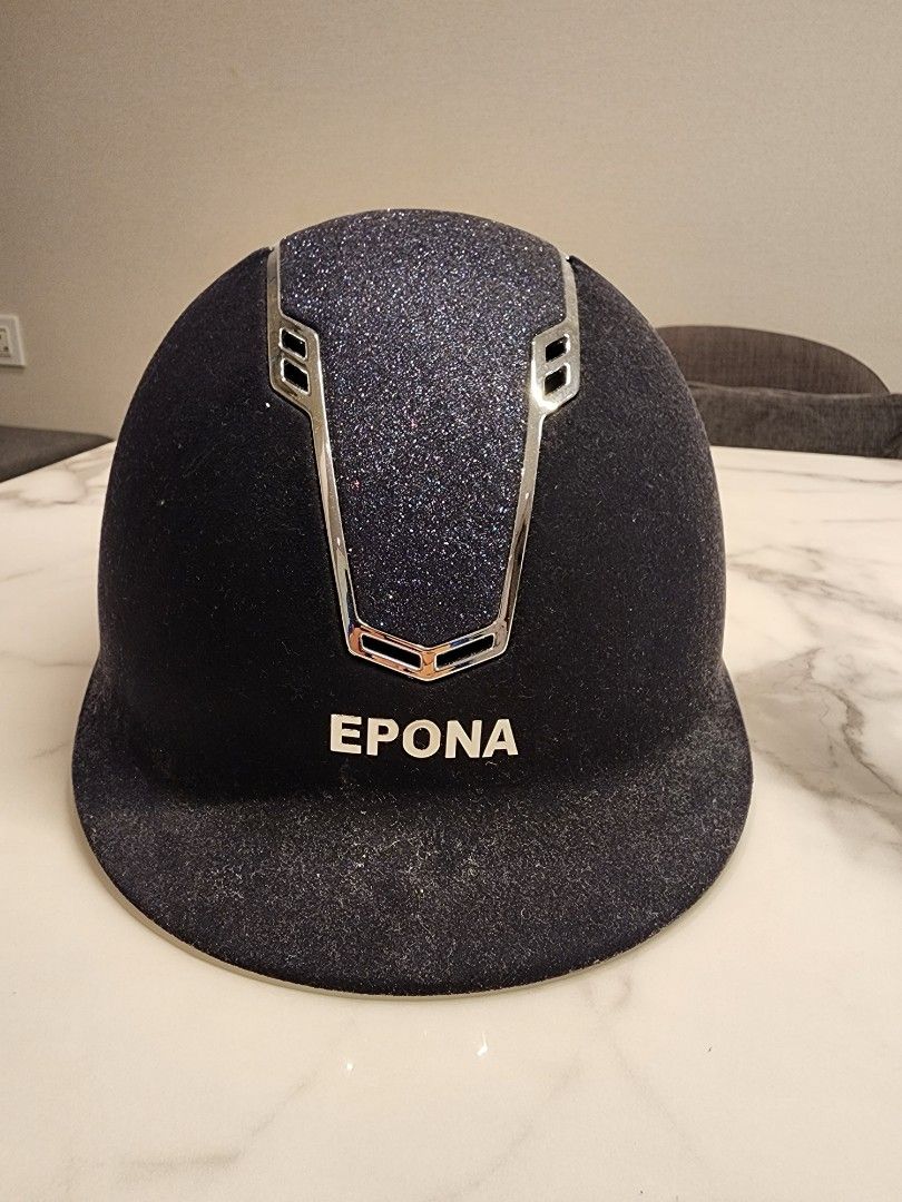 Horse Riding Helmet Epona, Sports Equipment, Other Sports Equipment and ...