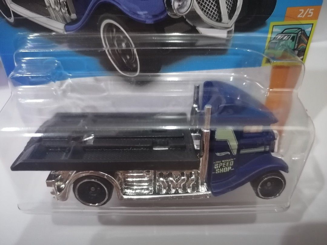 Hot Wheels 2023 HW Haulers Fast-Bed Hauler - Navy Blue, Hobbies & Toys ...