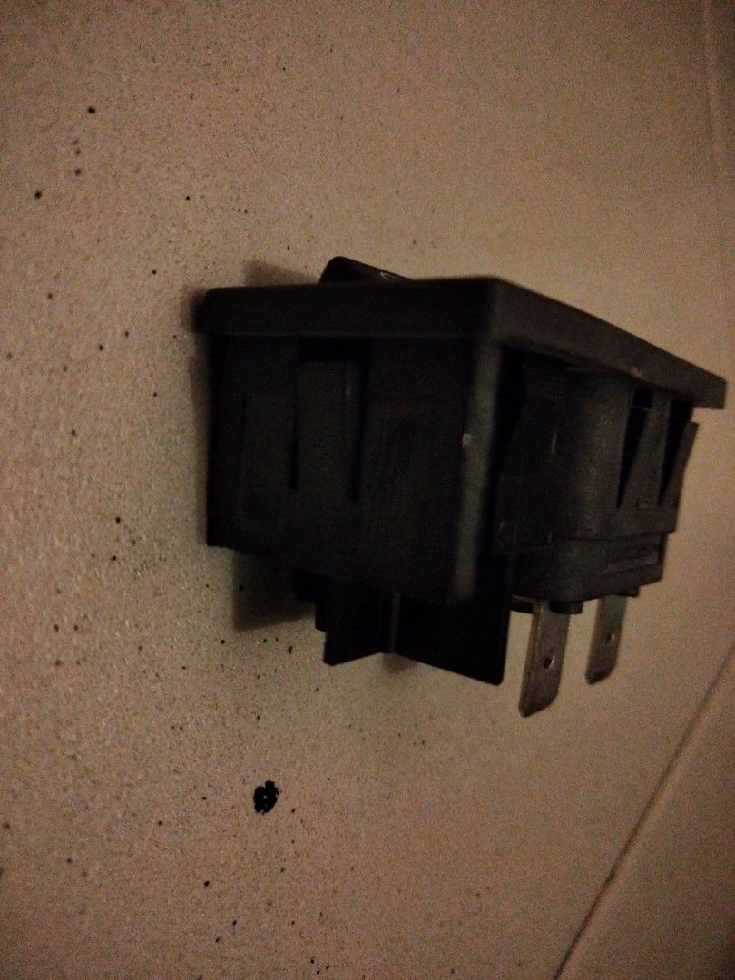 IEC socket ON / OFF button, holder plug and 3pin plug., TV & Home ...