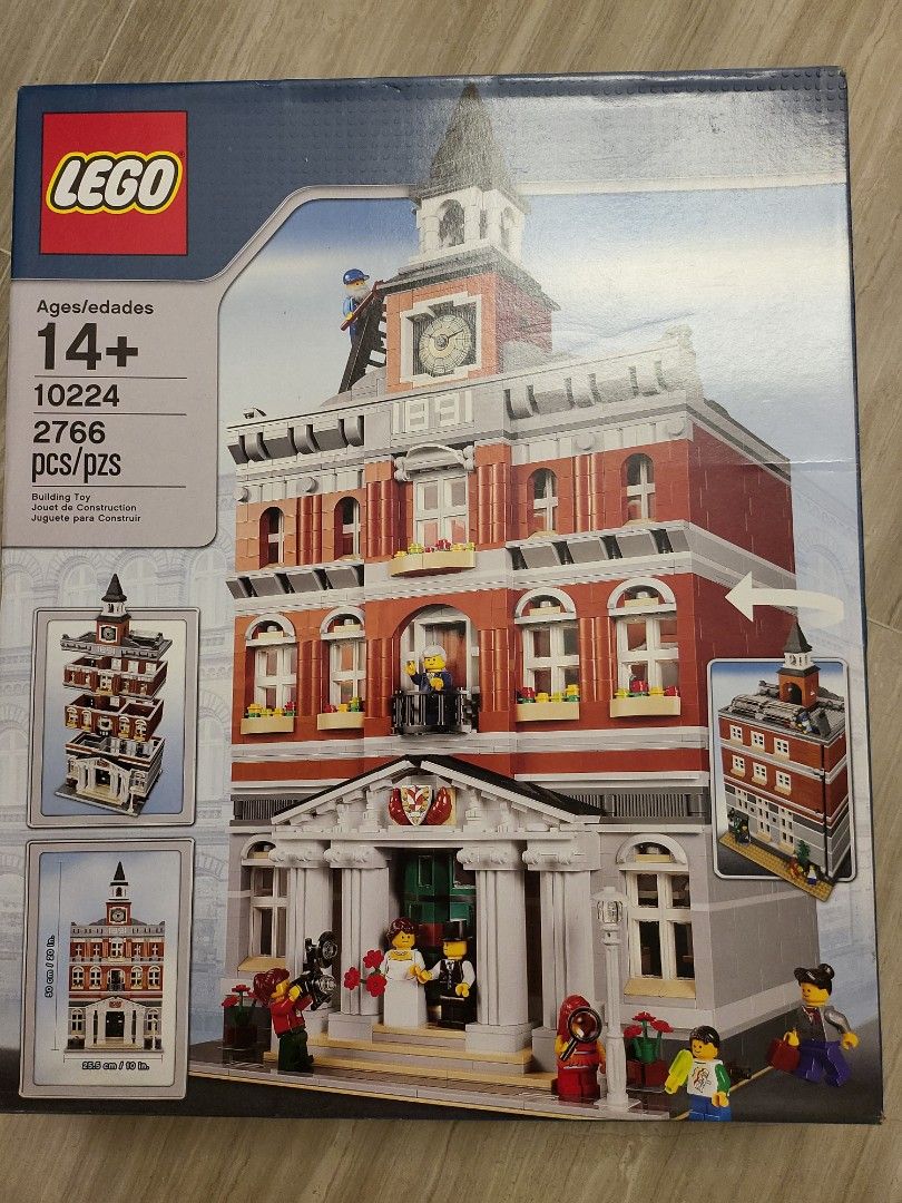 Lego Town Hall 10224, Hobbies & Toys, Toys & Games on Carousell