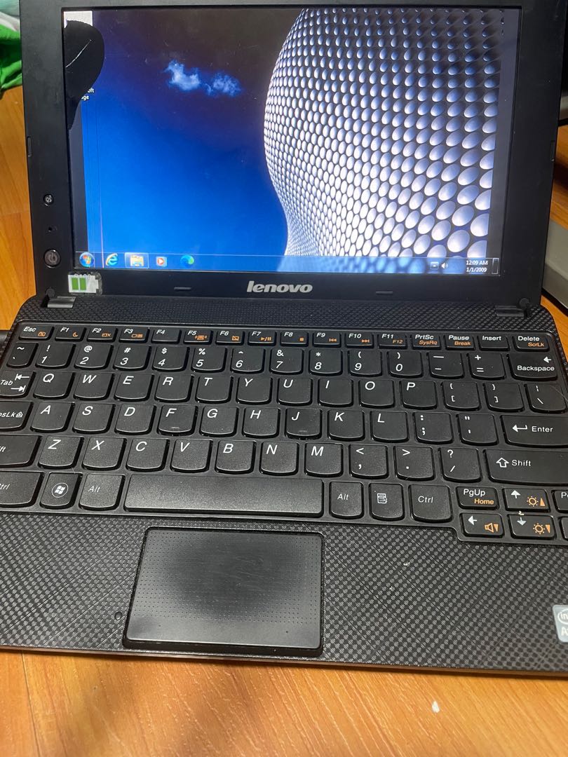 Lenovo IdeaPad S100, Computers & Tech, Laptops & Notebooks on Carousell