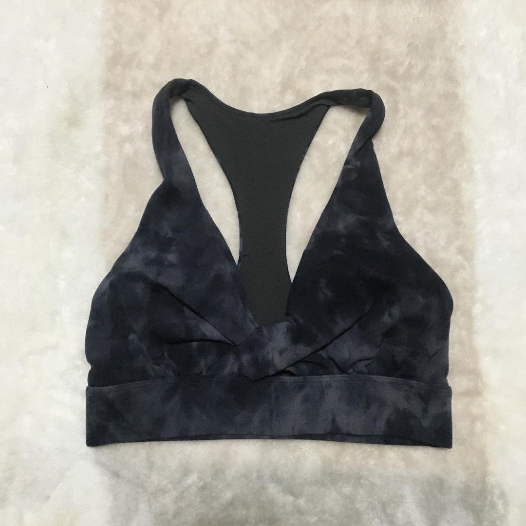 Lululemon awakenings bra in diamond dye pitch grey/graphite grey, Women ...
