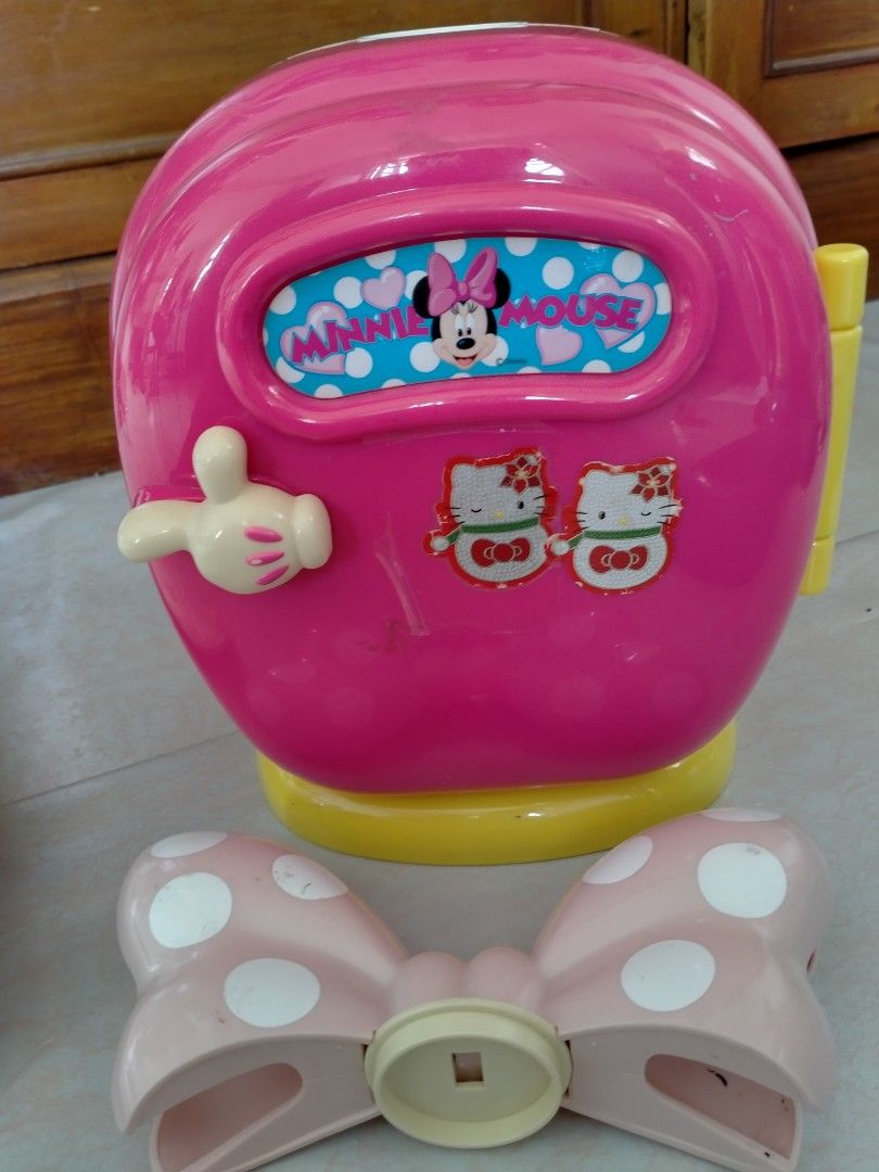 Minnie Mouse ref, Hobbies & Toys, Toys & Games on Carousell