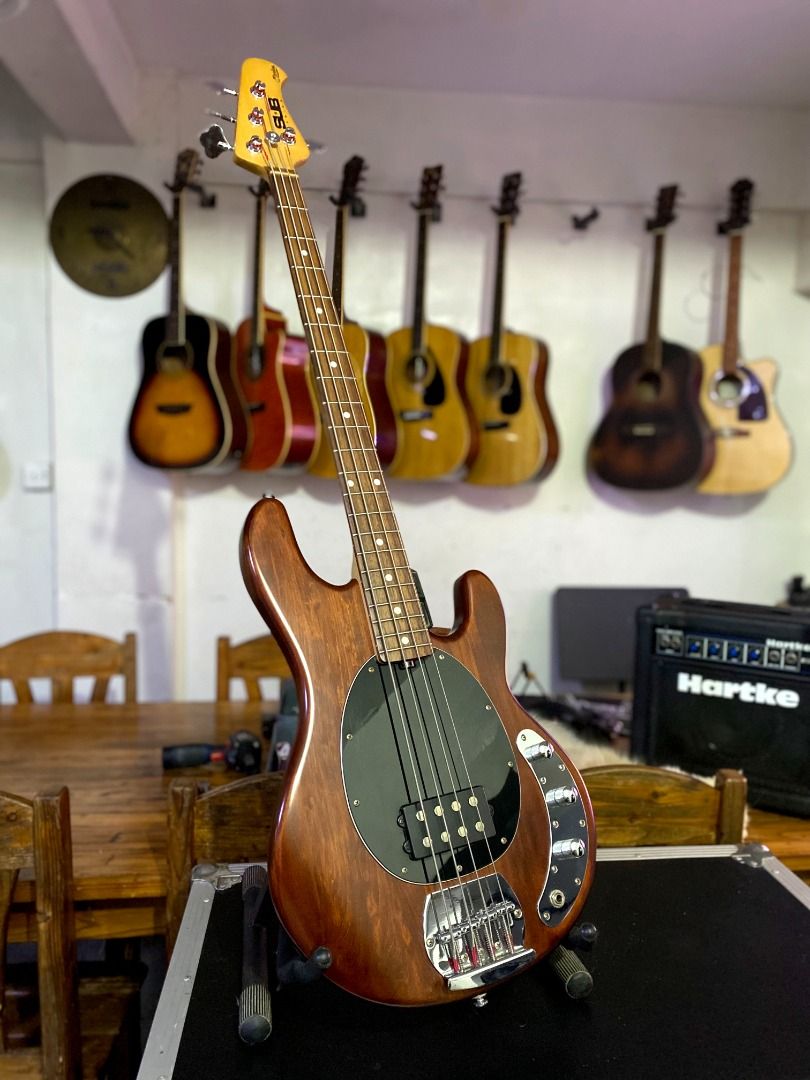 Musicman Sterling Ray 4 Active Bass, Hobbies & Toys, Music & Media ...