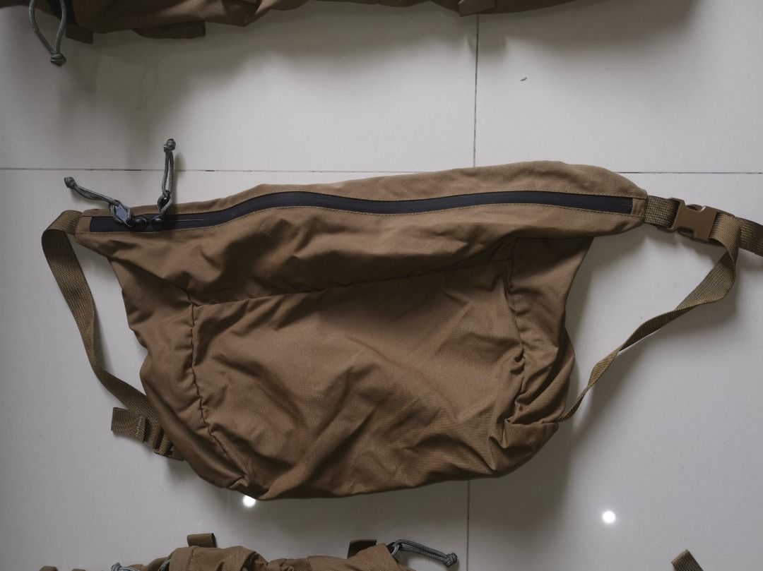 Mystery Ranch NICE Frame with Packs. Coyote Brown, Men's Fashion, Bags ...