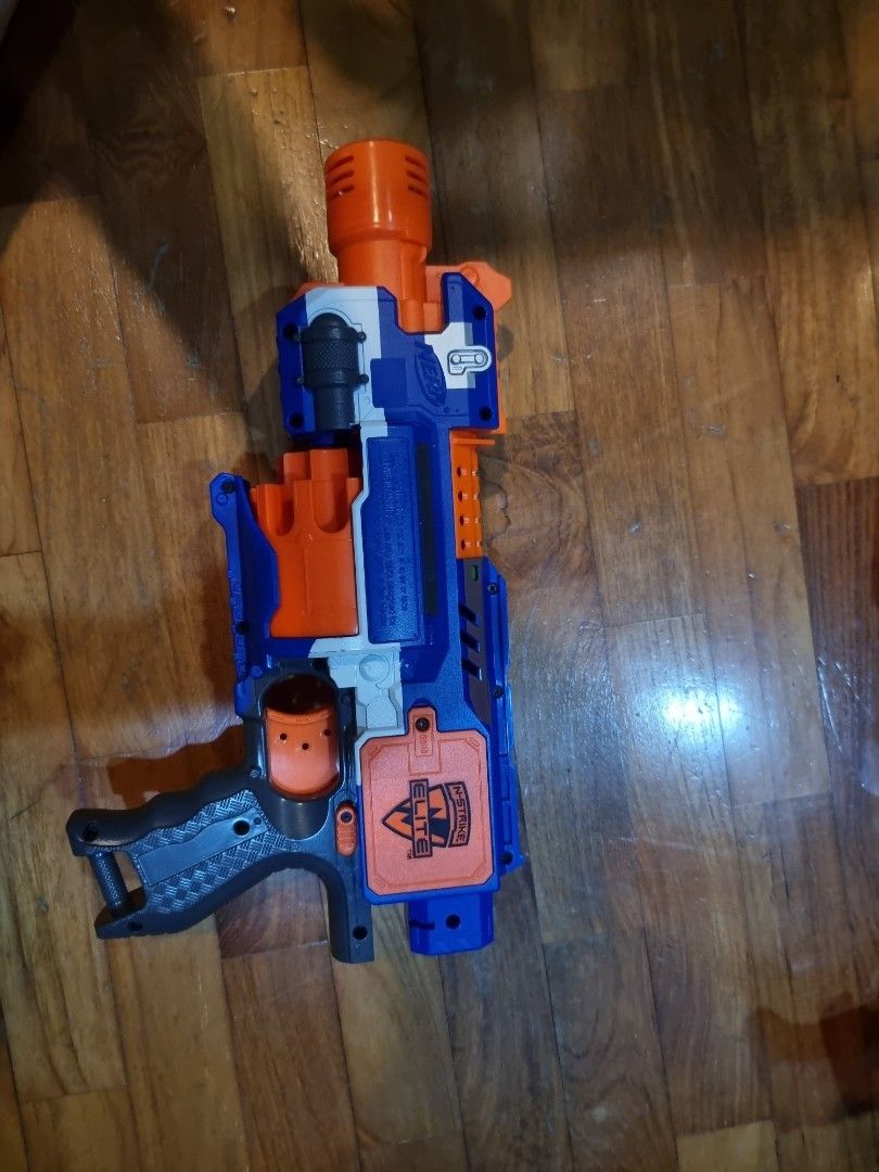 Nerf Stockade, Hobbies & Toys, Toys & Games on Carousell