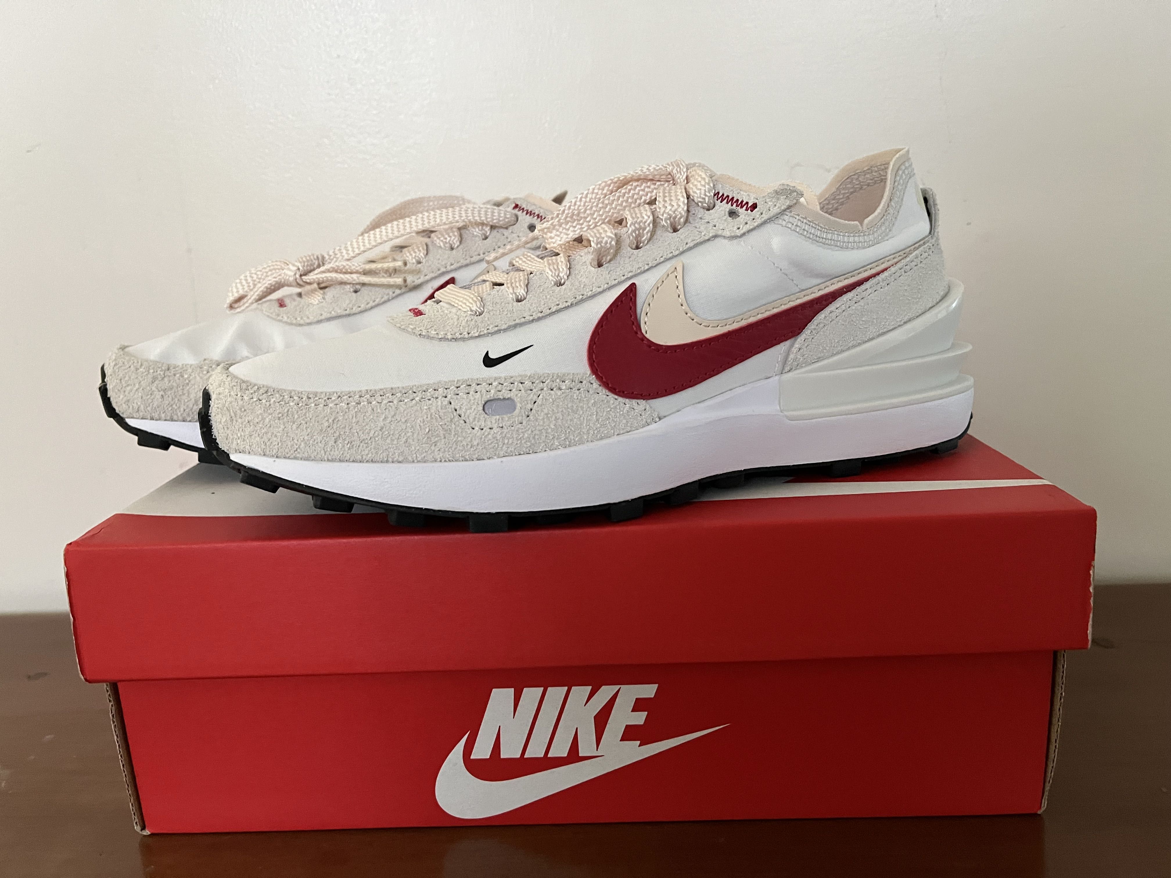 Nike Waffle 1 SE, Women's Fashion, Footwear, Sneakers on Carousell