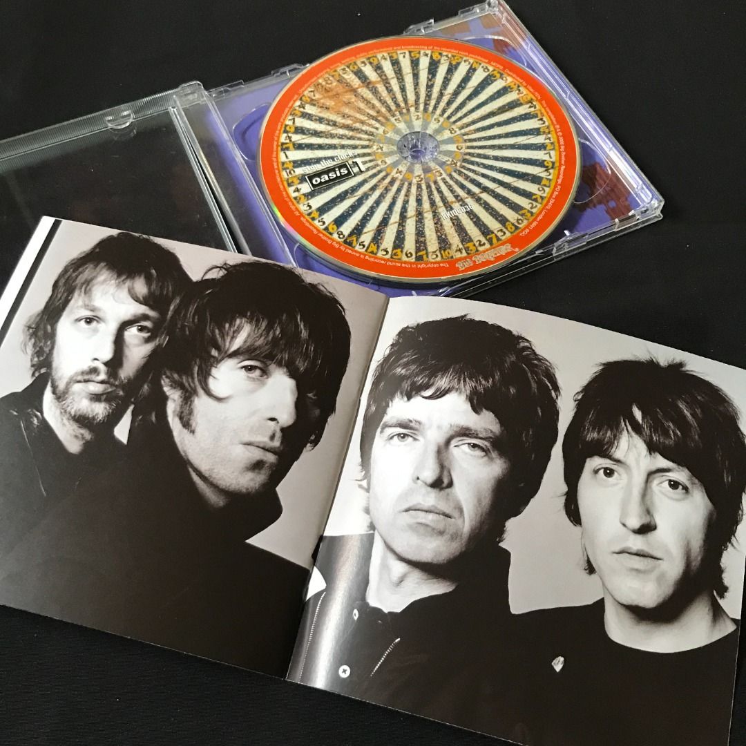 Oasis - The Best of Oasis (2 CD), Hobbies & Toys, Music & Media, CDs ...