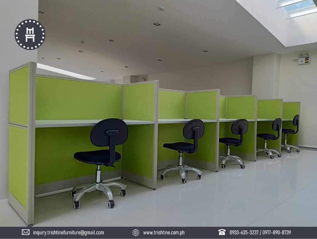 Office Cubicle || Office Furniture, Furniture & Home Living, Office ...