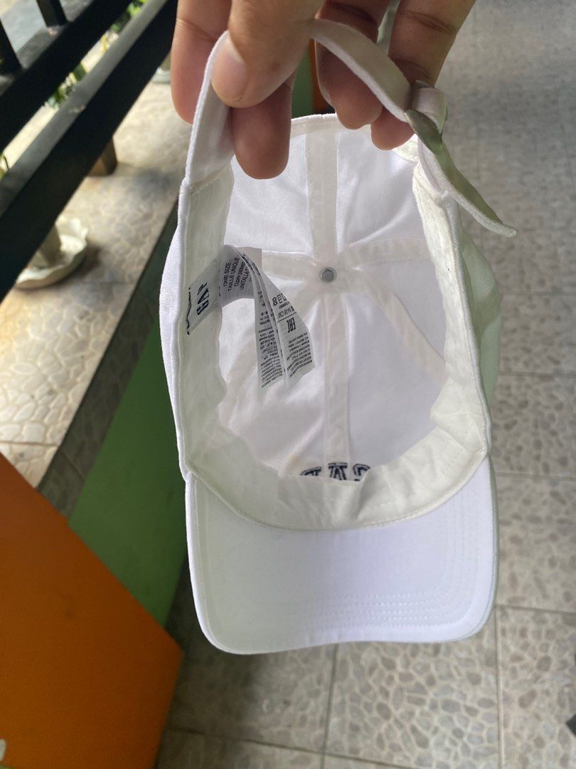 ORIGINAL GAP CAP, Men's Fashion, Watches & Accessories, Caps & Hats on ...
