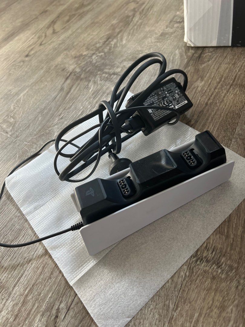 PREOWNED Sony PS5 Disk Version Set, Video Gaming, Video Game Consoles ...