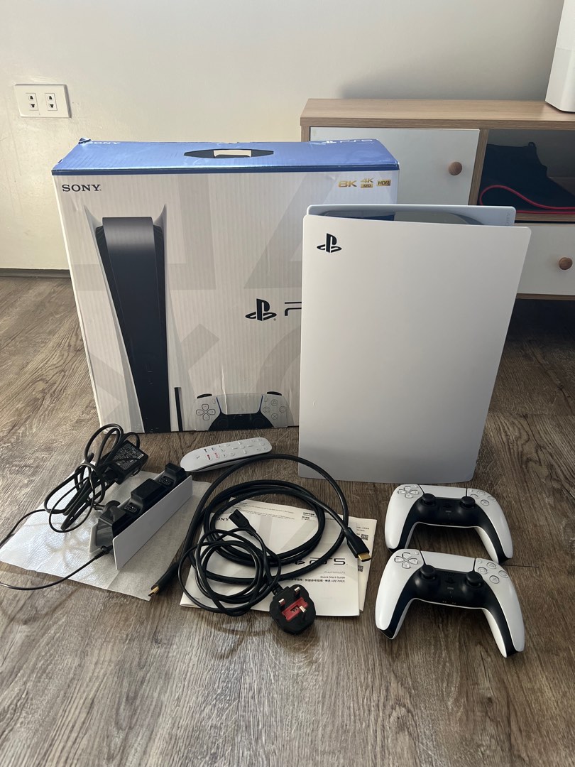 PREOWNED Sony PS5 Disk Version Set, Video Gaming, Video Game Consoles ...