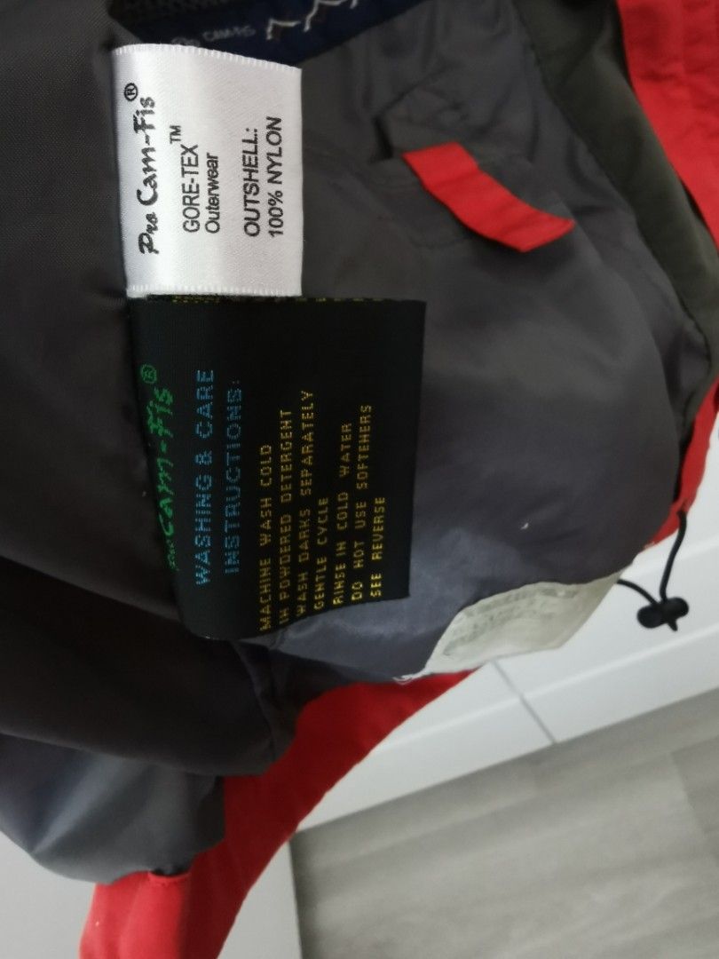 Pro Camfis coretex外套, 女裝, 外套及戶外衣服 - Carousell