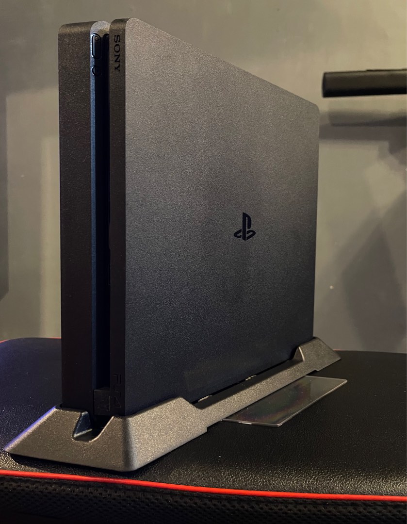 PS4 Slim 500gb [2nd Hand] WITH FREEBIES, Video Gaming, Video Game ...