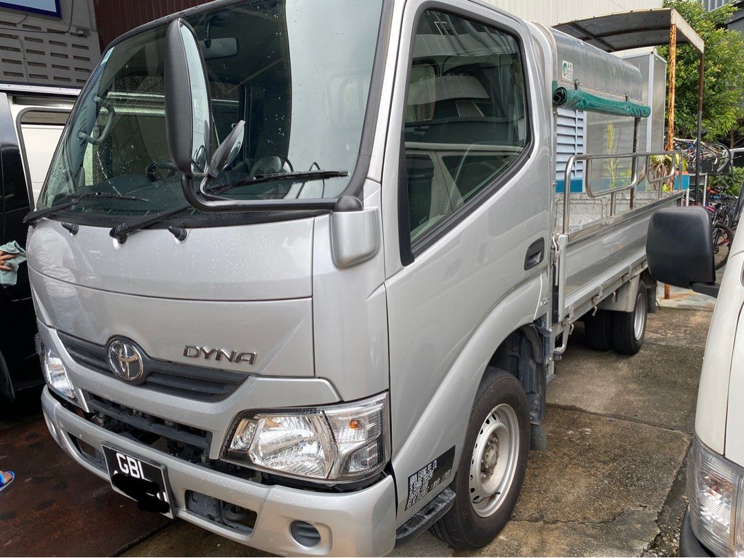 Rental Lorry G Plate Toyota Dyna Half Canopy Manual Diesel Rent Truck ...