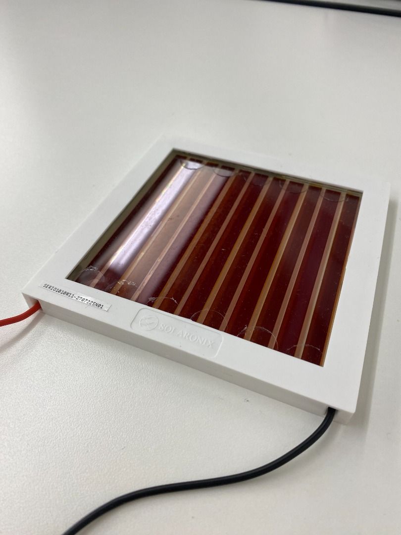 SERIO 1010W11 ｜Solaronix ｜New｜Interconnected Dye Solar Cell Modul｜太陽能板 ...