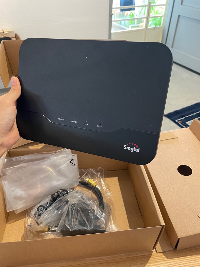 Singtel Mesh Router, Computers & Tech, Parts & Accessories, Networking ...