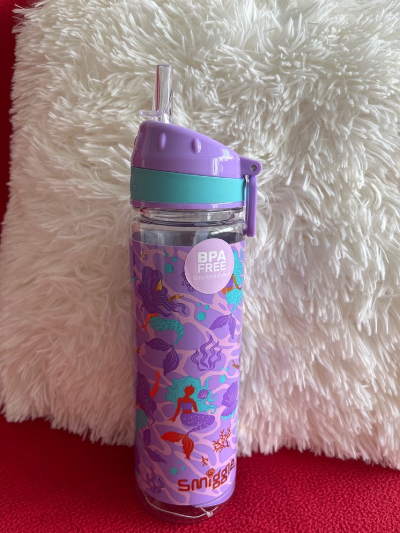 Smiggle Drink Bottle (650ml), Furniture & Home Living, Kitchenware ...