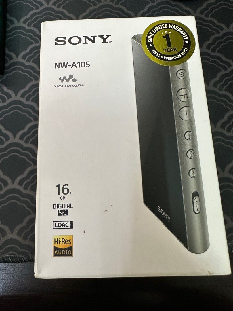 Sony A105 Walkman, Audio, Portable Music Players on Carousell
