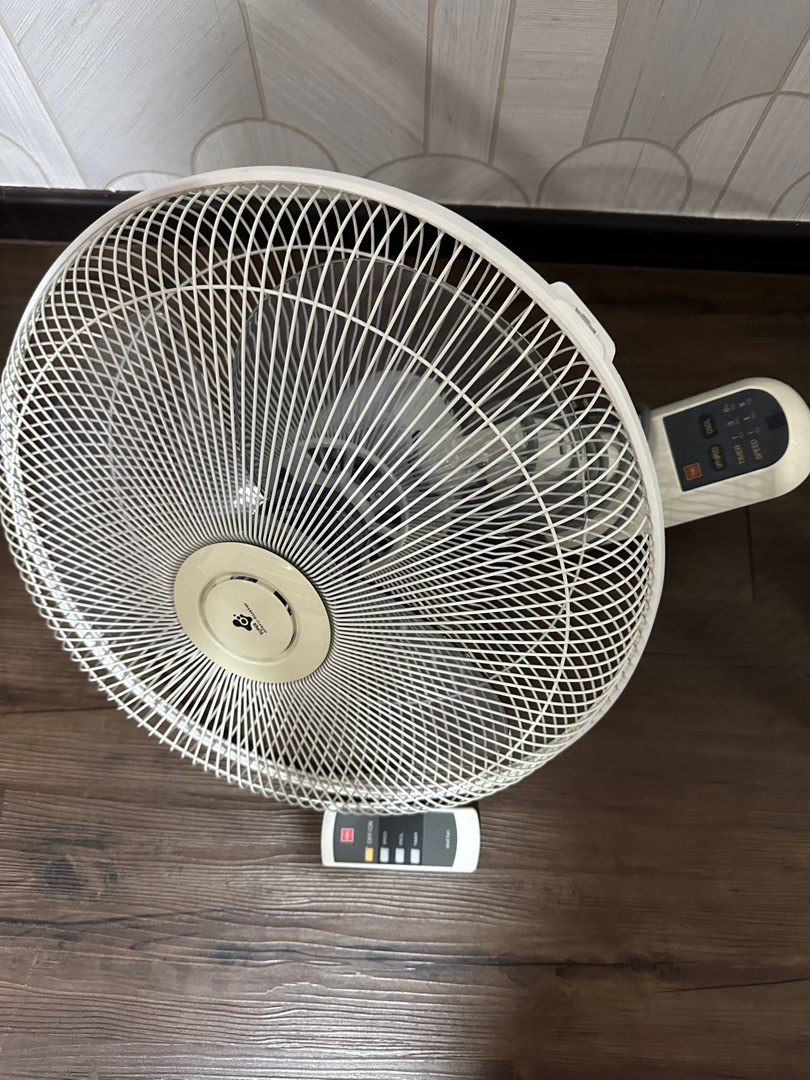 TDK wall fan with remote, TV & Home Appliances, Other Home Appliances ...