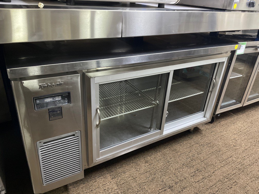 Turbo air 2 glass door counter chiller / display chiller / bar counter ...