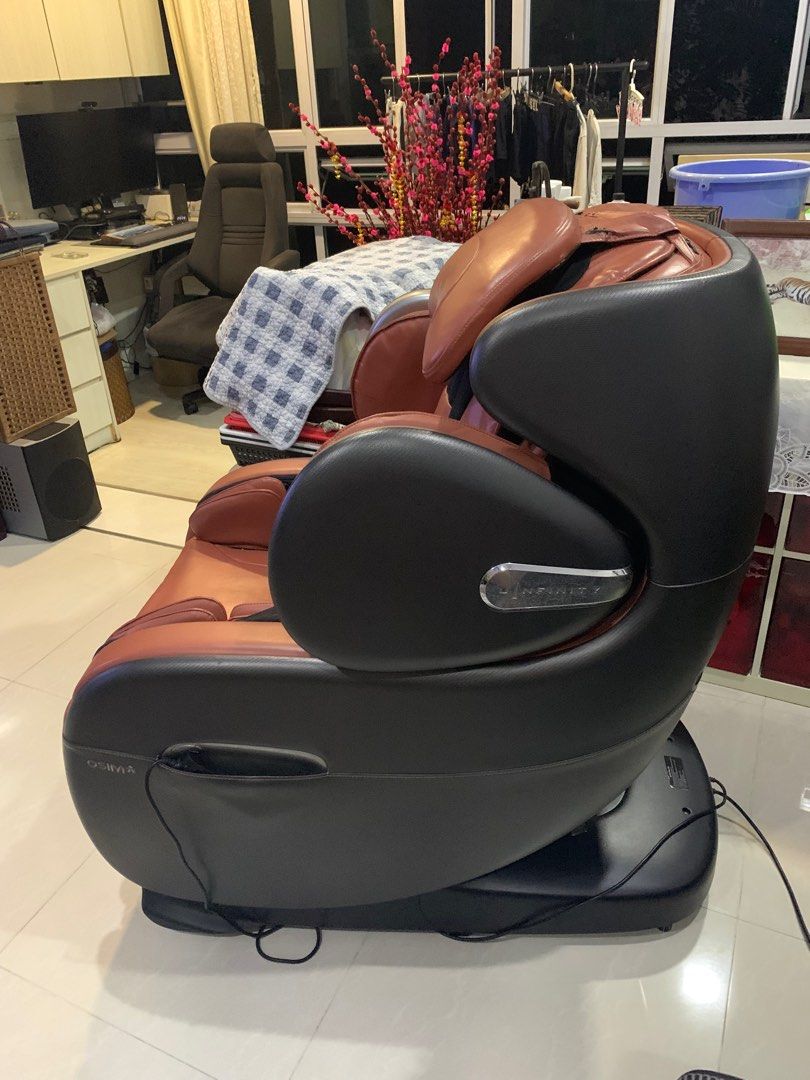 U Infinity Osim Massage Chair Furniture And Home Living Furniture 4701